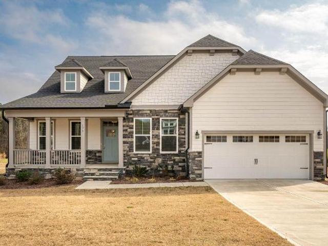 4 Br, 4 bath, Single Family 179 Castle Pond Way
