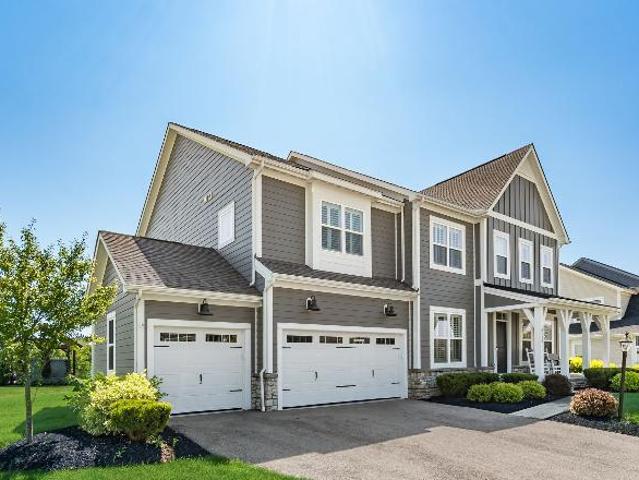4 Br, 4 bath, Single Family 10620 Mangrove Loop