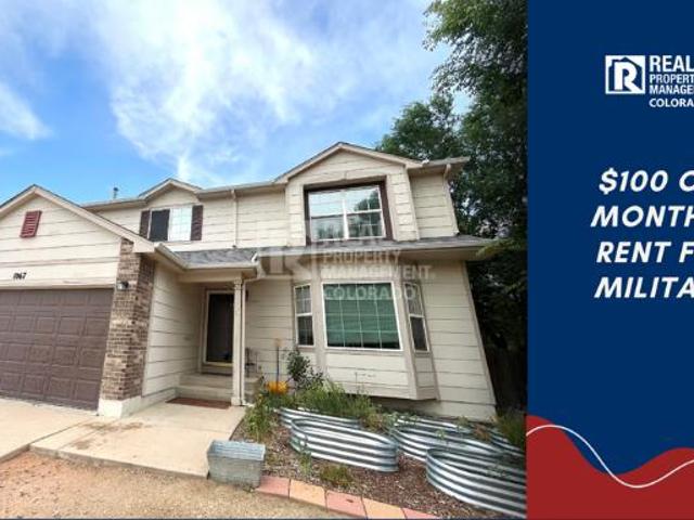 4 Br, 4 bath, Single Family 1067 Clogger Ln