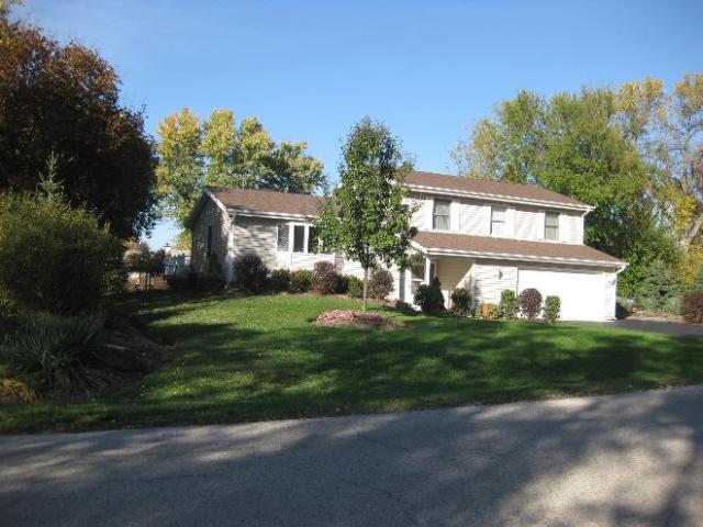 4 Br, 4 bath, Single Family 1104 Hayden Drive