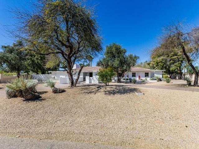 4 Br, 4 bath, Single Family 11832 N Oakhurst Way