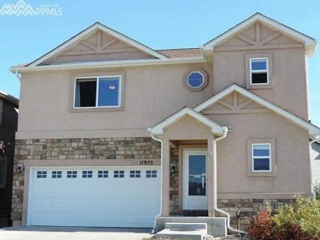 4 Br, 4 bath, Single Family 11975 Ironsides Dr