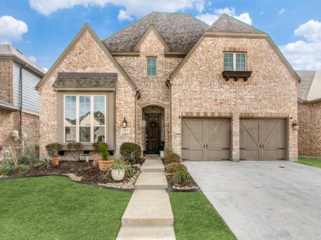 4 Br, 4 bath, Single Family 1201 4th St