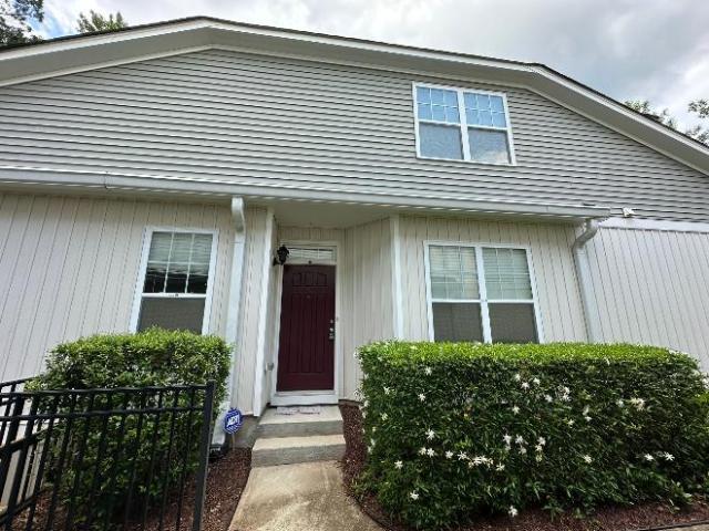 4 Br, 4 bath, Single Family 1317 Silver Beach Way