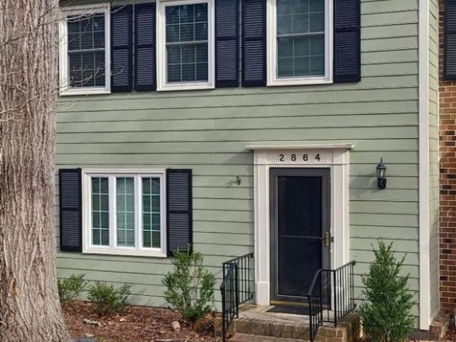 4 Br, 4 bath, Single Family 2684 Wycliff Rd
