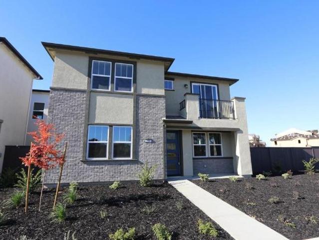 4 Br, 4 bath, Single Family 2981 Hazel Gaze St