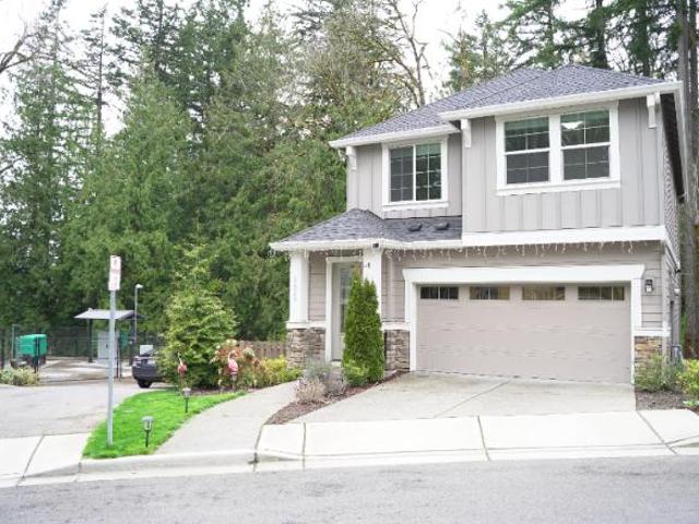 4 Br, 4 bath, Single Family 22300 Southeast 43rd Place