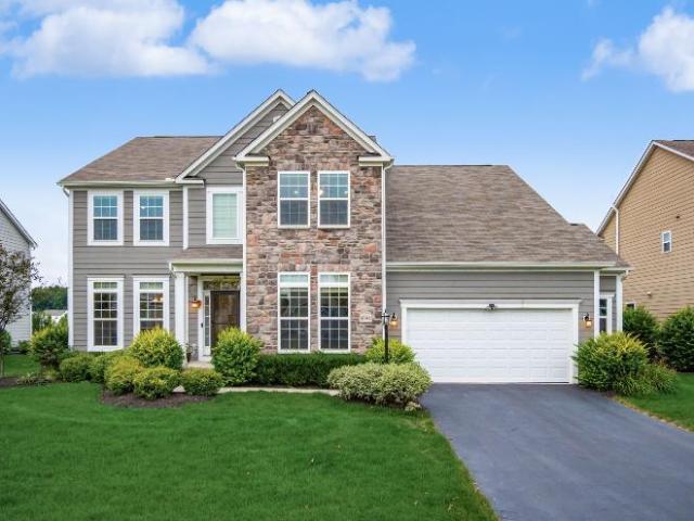 4 Br, 4 bath, Single Family 3793 Pyke Dr