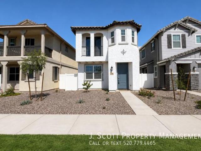 4 Br, 4 bath, Single Family 3347 South Lily