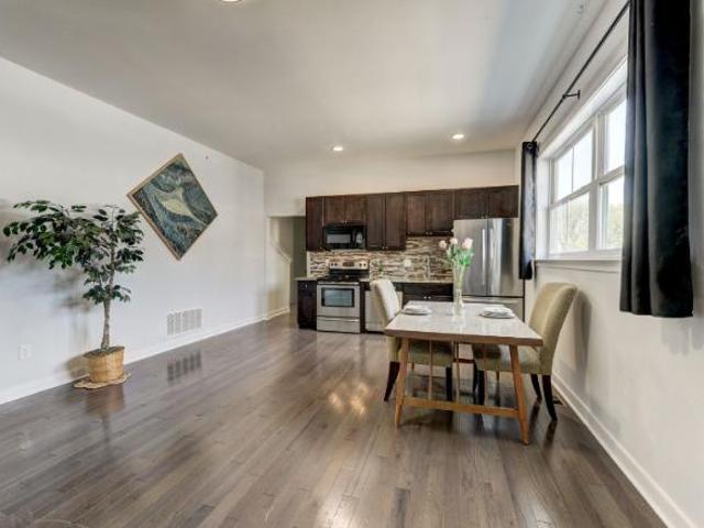 4 Br, 4 bath, Single Family 4417 Manayunk Ave