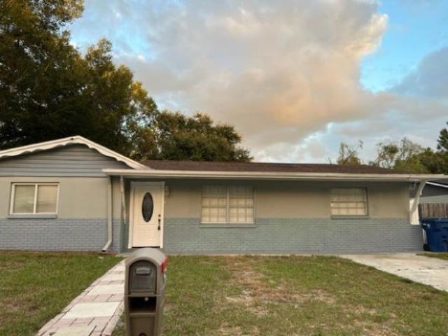 4 Br, 4 bath, Single Family 4926 Billy Direct Lane