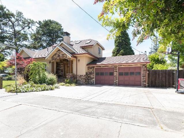 4 Br, 4 bath, Single Family 596 Pettis Avenue