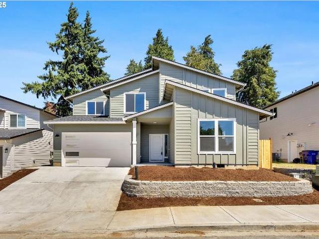 4 Br, 4 bath, Single Family 6107 NE 45th Ct