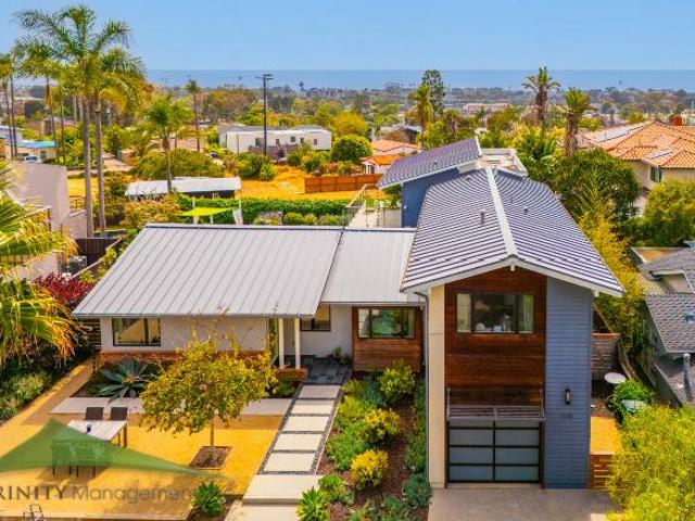 4 Br, 4 bath, Single Family 616 Hymettus Avenue