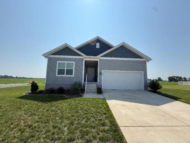 4 Br, 4 bath, Single Family 84 Pontoon Dr