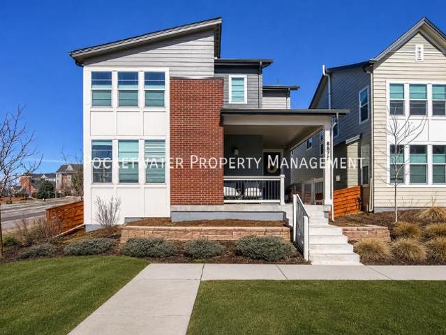 4 Br, 4 bath, Single Family 8875 Yates Drive