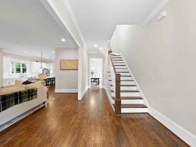 4 Br, 4 bath, Single Family 800 Gannett Street