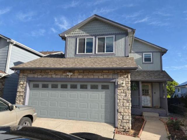 4 Br, 4 bath, Single Family 8043 Clay Dr