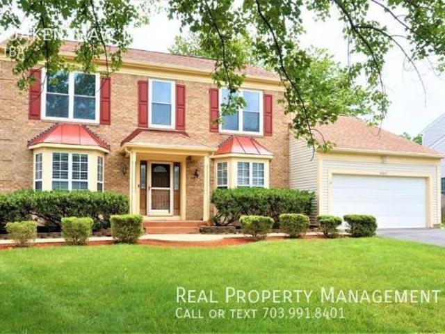 4 Br, 4 bath, Single Family 9563 Oakenshaw Drive
