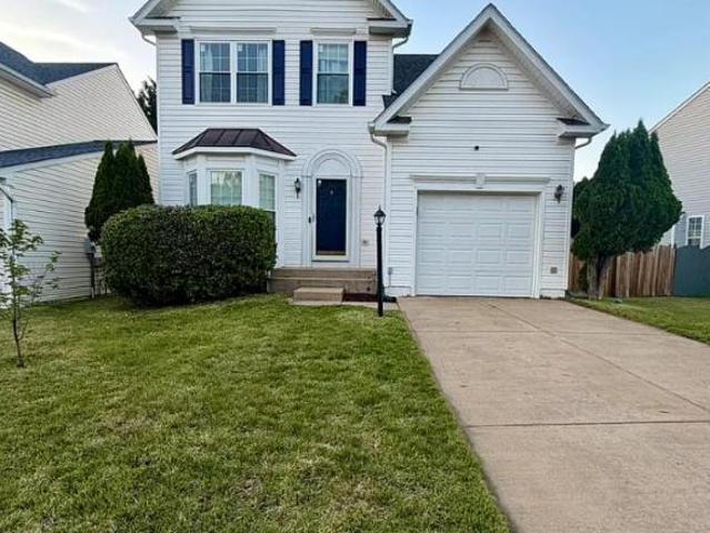 4 Br, 4 bath, Single Family 9 Azalea St