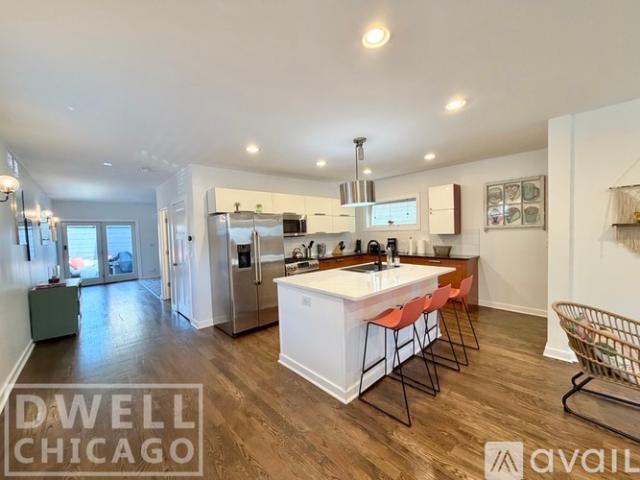 4 BR, 4 BA Apartment 1419 N Paulina St, Chicago, IL 60622