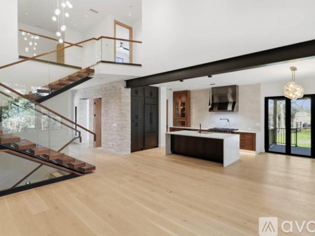 4 BR, 4 BA Apartment 16707 Bisley Place, Louisville, KY 40245
