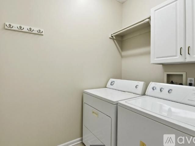 4 BR, 4 BA Apartment 18602 Leavenworth Street, Douglas County, NE 68022