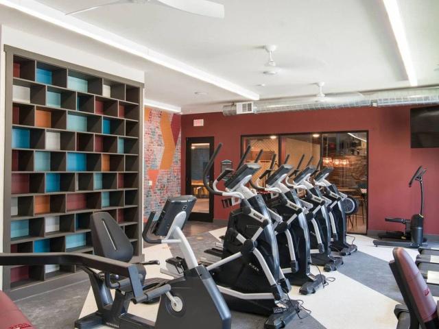 4 BR, 4 BA Apartment 1901 Cullen Blvd Unit Private Priced By Bed, Houston, TX 77023