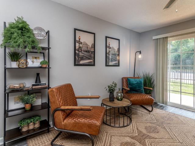 4 BR, 4 BA Apartment 1350 Hazelwood St Unit 115, Murfreesboro, TN 37130