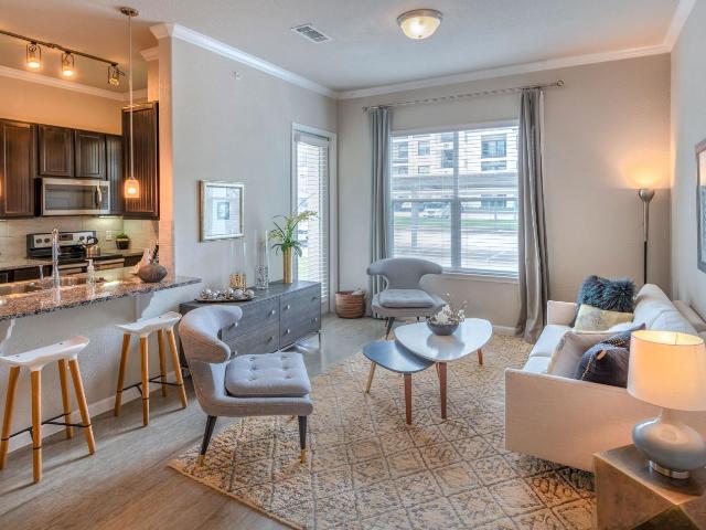 4 BR, 4 BA Apartment 26493 E University Dr Unit 1142, Aubrey, TX 76227