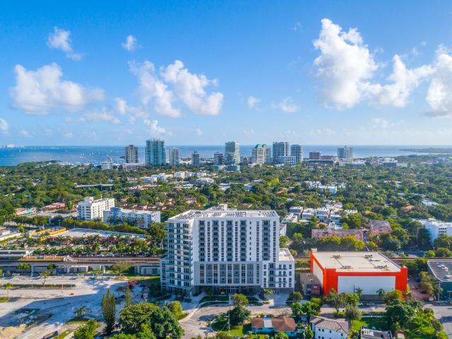 4 BR, 4 BA Apartment 2900 Southwest 28th Lane Unit 201, Miami, FL 33133