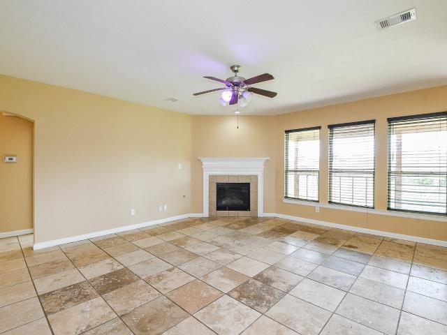 4 BR, 4 BA Apartment 2123 Witham Park Lane, Fresno, TX 77545