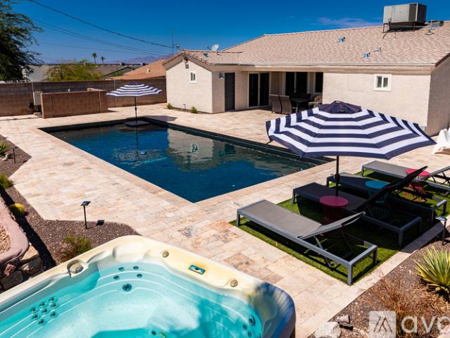 4 BR, 4 BA Apartment 3420 Sheik Drive, Lake Havasu City, AZ 86404