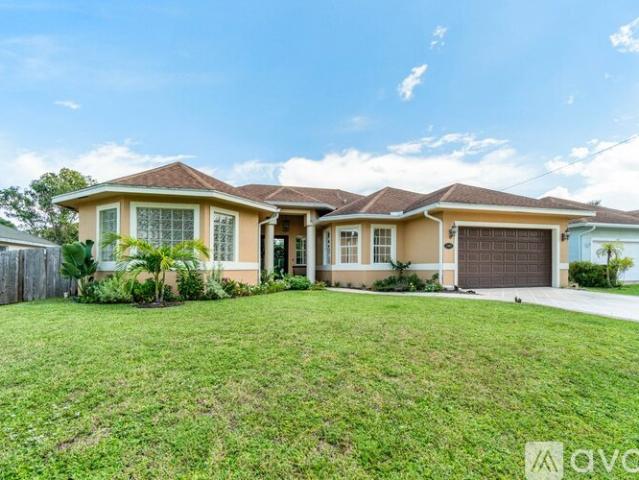 4 BR, 4 BA Apartment 3461 SW Funtuna St, Port St. Lucie, FL 34953