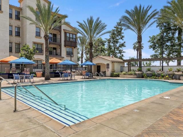 4 BR, 4 BA Apartment 3080 Iowa Ave Unit Private Priced By Bed, Riverside, CA 92507