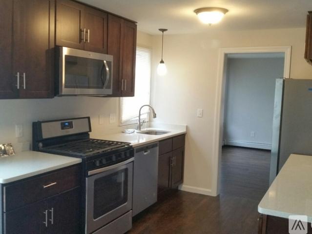 4 BR, 4 BA Apartment 57 Gerrish St, Unit 2, Boston, MA 02135