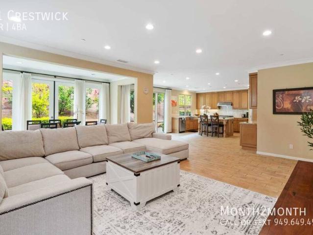4 BR, 4 BA Apartment 61 Crestwick, Irvine, CA 92620