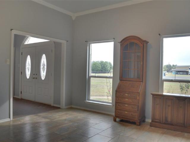 4 BR, 4 BA in Weatherford