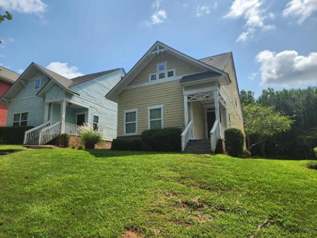 4 Br, 5 bath, Single Family 2140 Lakeside Drive