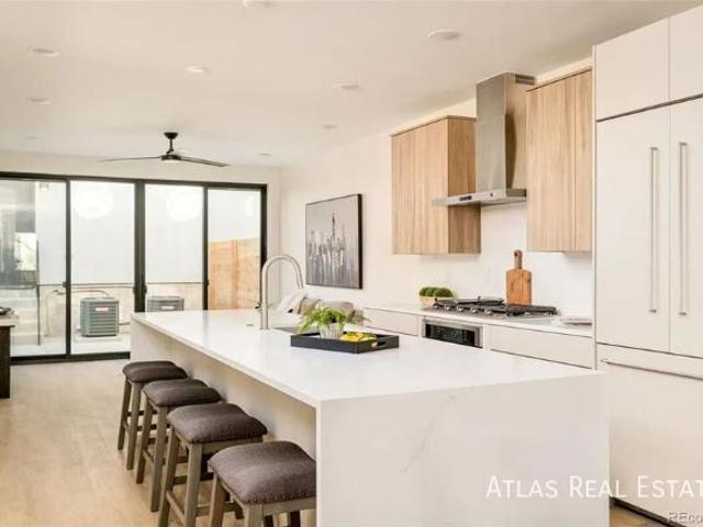 4 Br, 5 bath, Single Family 3416 Lawrence Street