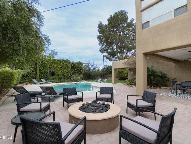 4 Br, 5 bath, Single Family 4451 East Earll Drive