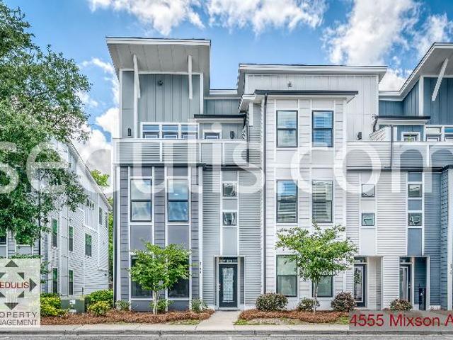4 Br, 5 bath, Single Family 4555 Mixson Ave