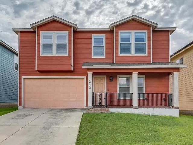 4 Br, 5 bath, Single Family 4723 Stable Hollow