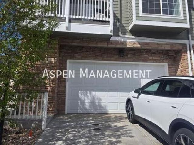 4 Br, 5 bath, Single Family 6699 W Yale Avenue