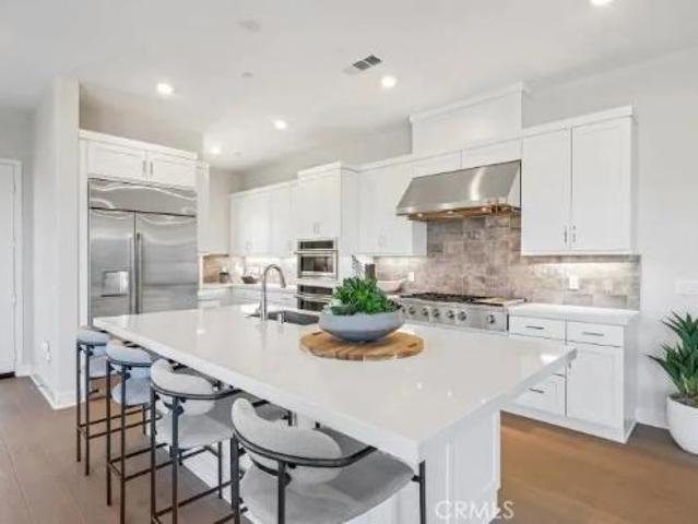 4 Br, 5 bath, Single Family 79 Merit