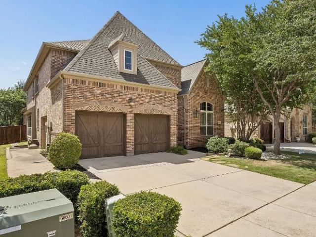 4 Br, 5 bath, Single Family 9004 Cypress Creek Rd