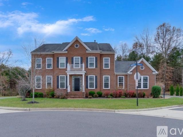 4 BR, 5 BA Apartment 41613 Chalk Lane, Aldie, VA 20105