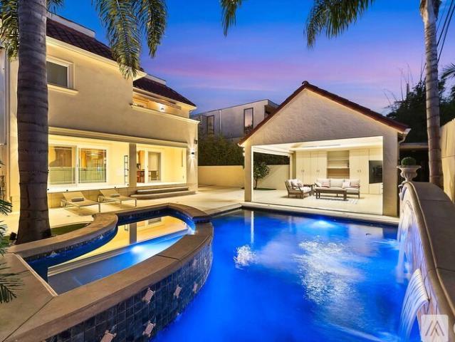 4 BR, 5 BA Apartment 6138 Maryland Dr, Los Angeles, CA 90048