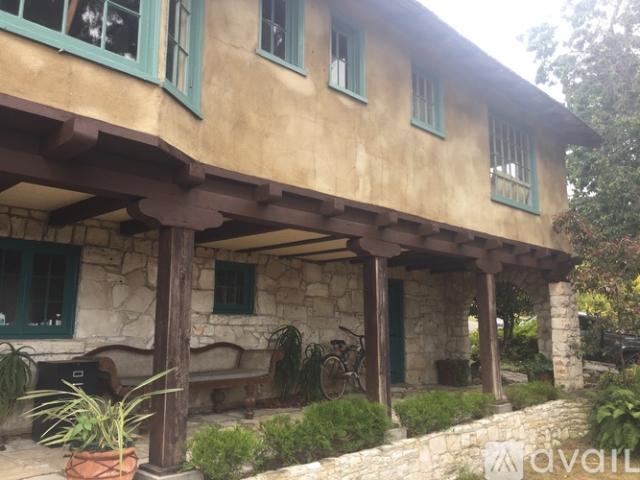 4 BR, 5 BA Apartment 80 Corona Way Carmel Highlands, Carmel by the Sea, CA 93923