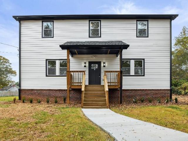 4 Br, 6 bath, Single Family 190 Adair Ave SE